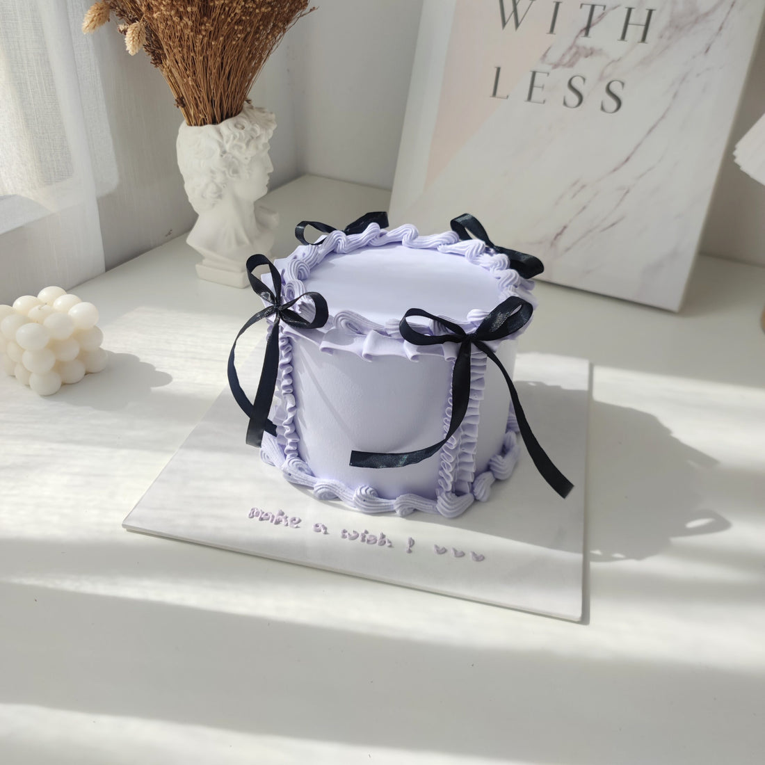 Next Day Delivery_Violet Vintage with Black Ribbon – Ning’s Cake